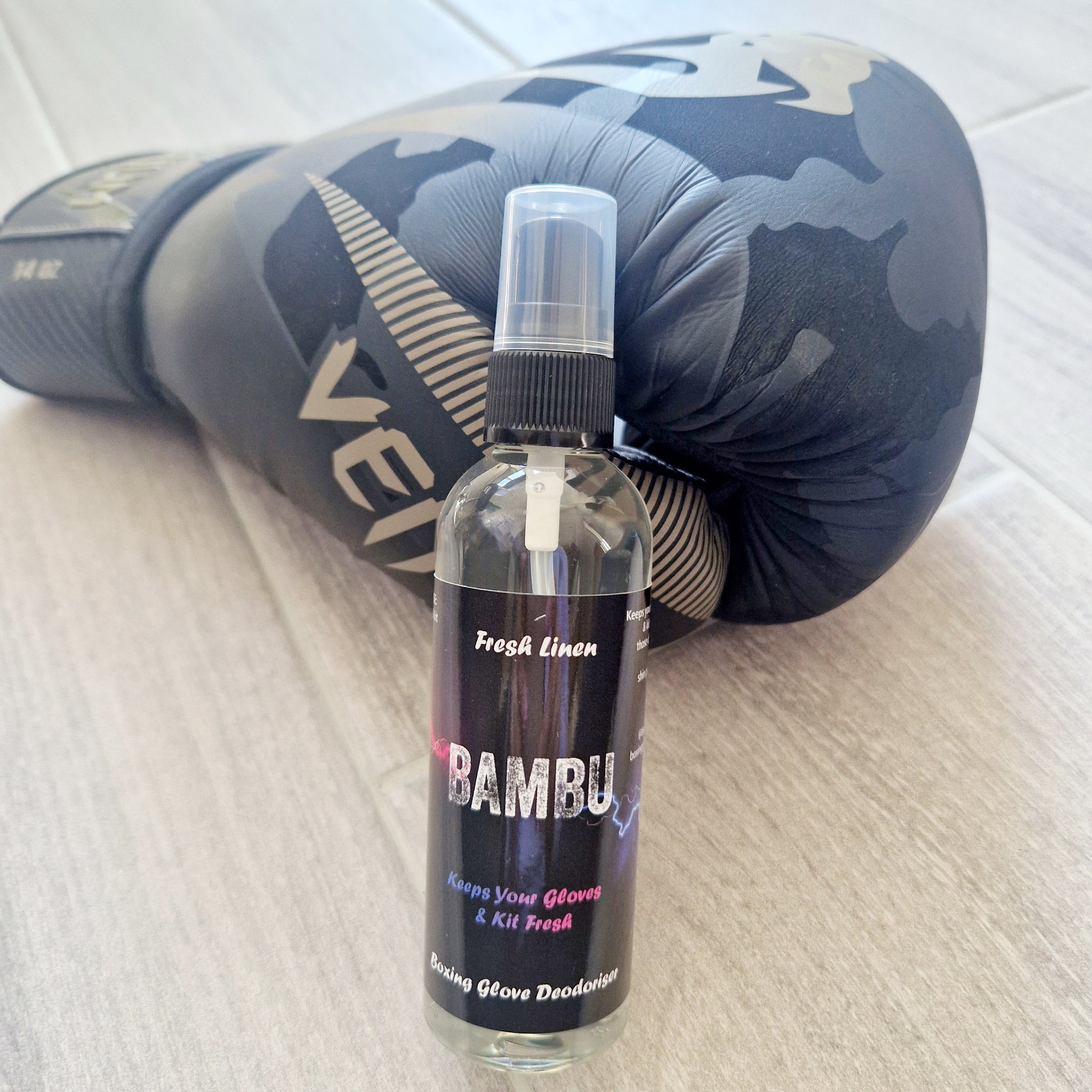 Boxing Glove Spray - Fresh Linen